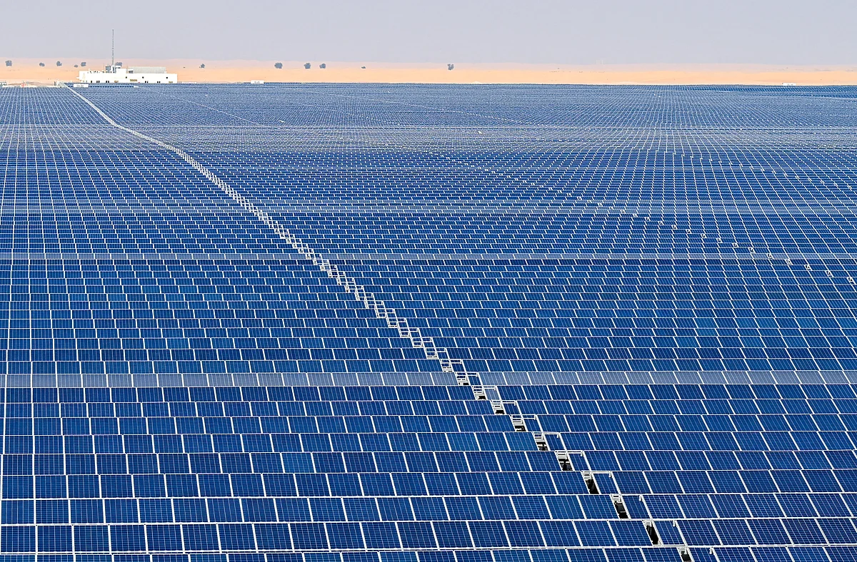Look: Inside Dubai's solar park where thousands of panels generate ...