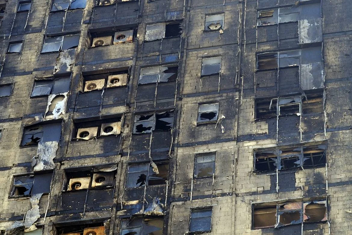 Fire safety: Banned cladding to be removed from high-rise buildings in ...