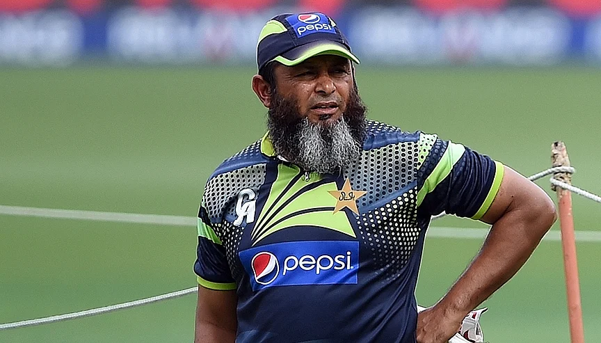 PCB Dream Pairs: Mushtaq picks Saqlain & Yasir as his bowling partners ...