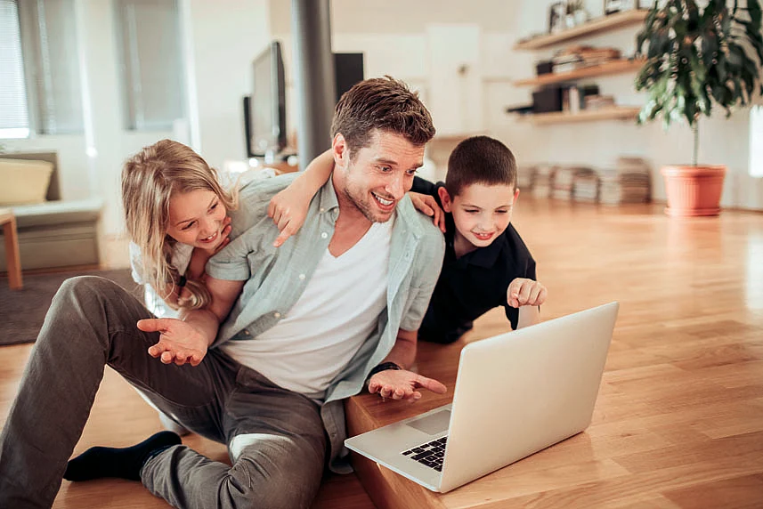 Calling all daddy bloggers! | Khaleej Times