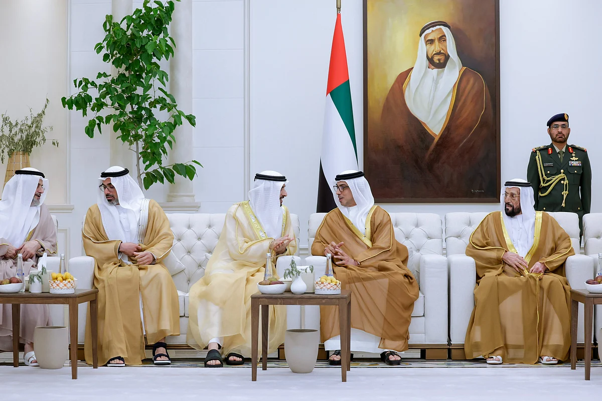 Look: UAE leaders, crown princes come together at Abu Dhabi palace for ...