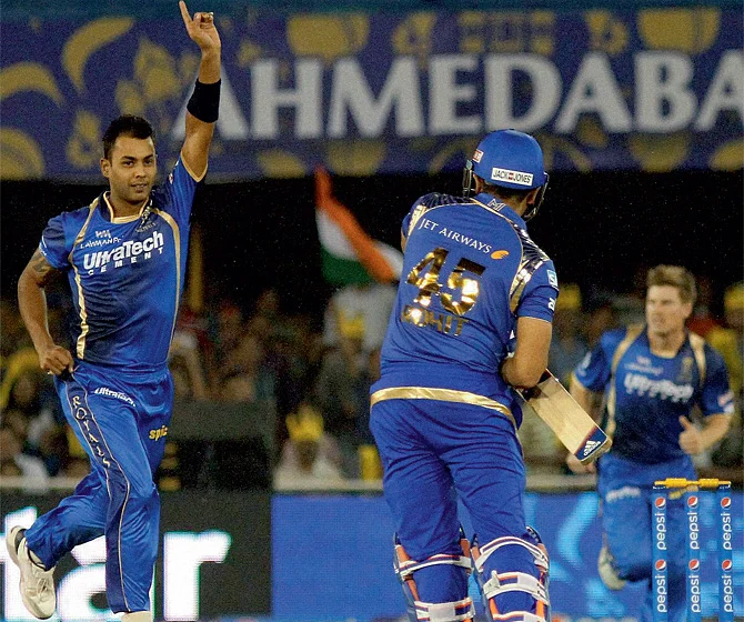 IPL 2015: Table-toppers Royals face Sunrisers