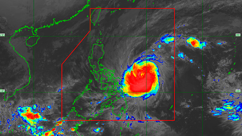 Monster typhoon expected to hit Philippines, hundreds evacuated ...