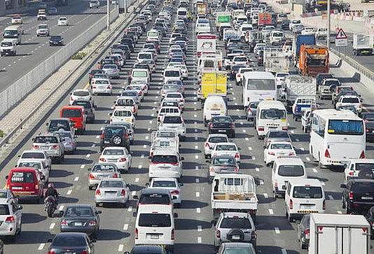 UAE traffic: Massive congestion near Dubai Airport | Khaleej Times