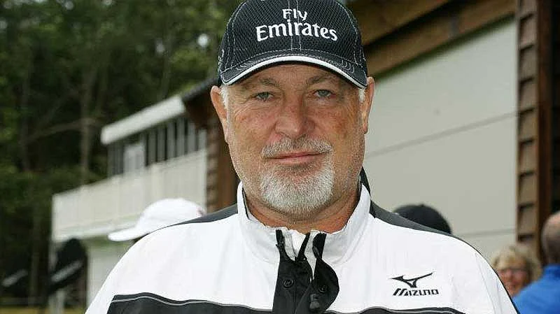 Dubai-based caddie Max Zechmann dies of heart attack during play ...