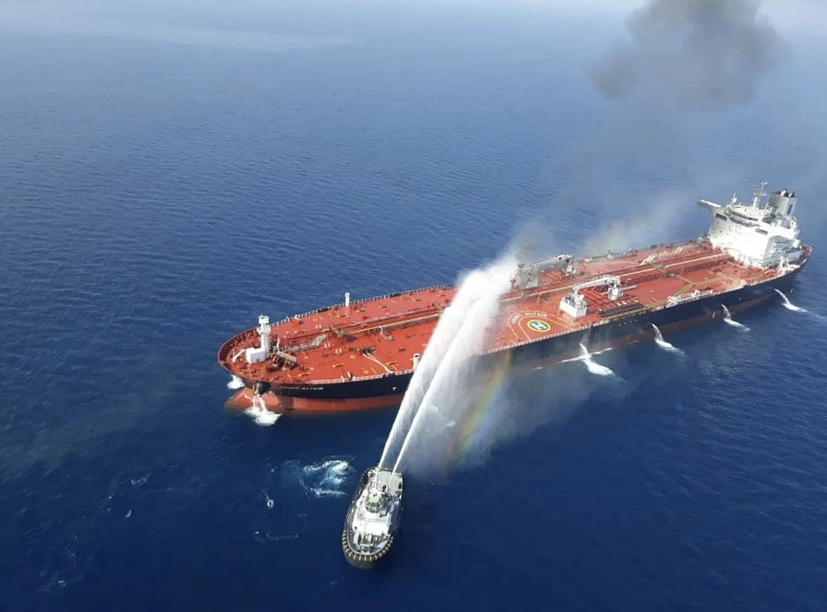 Tanker damaged by Iranian-linked limpet mine: US Navy | Khaleej Times