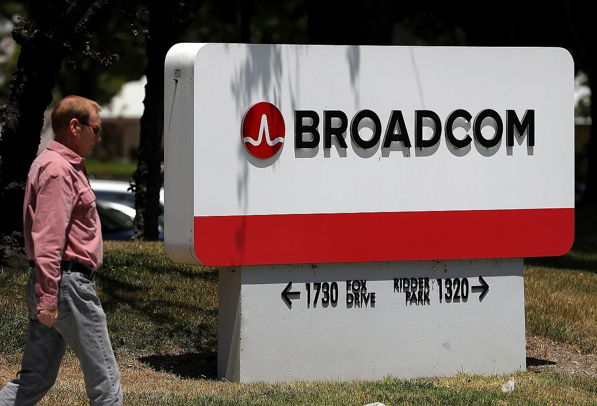 Broadcom's $2B sales loss warning shocks global chip industry | Khaleej ...