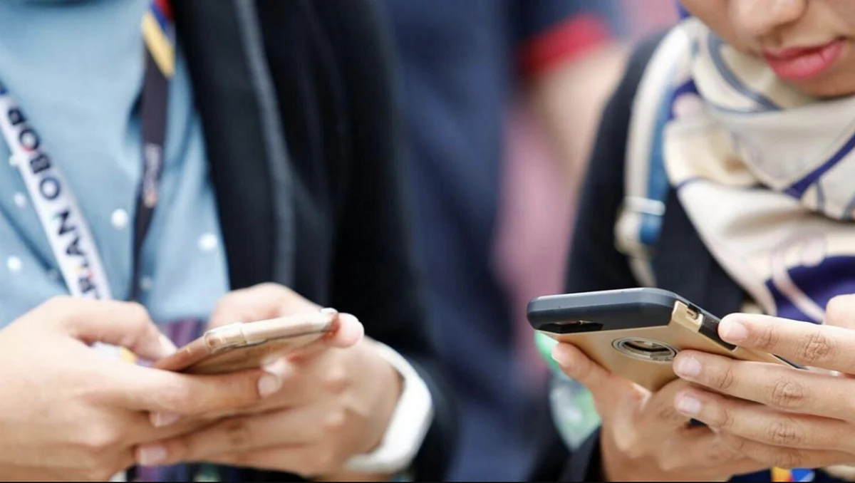 Top UAE government apps to download for residents across 7 emirates ...