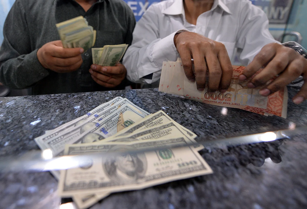 Pakistan to discontinue Rs5000 currency notes? Govt clarifies | Khaleej ...