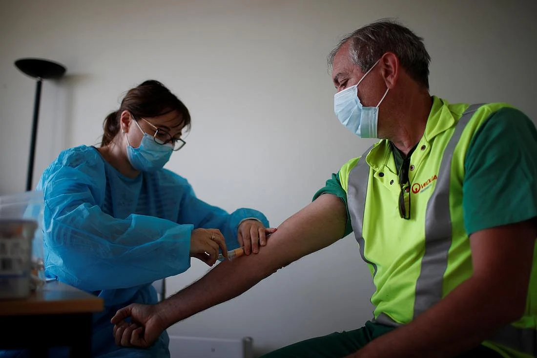 Dubai residency visa renewal: Expats can now complete medical test at ...