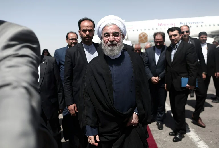 Iran President Rouhani leading in election