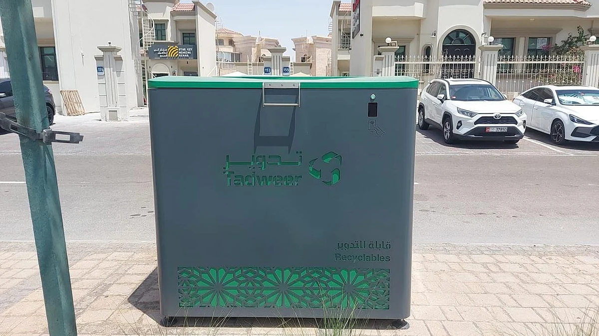 UAE: Smart bins that detect waste, signal when to empty trash under ...