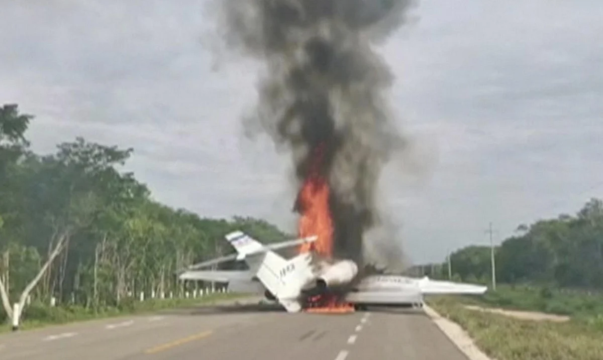 Mexican military finds drug plane in flames after landing on highway