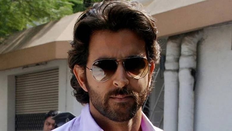 Hrithik Roshan tweets in support of Pakistani girl whose cousin was ...
