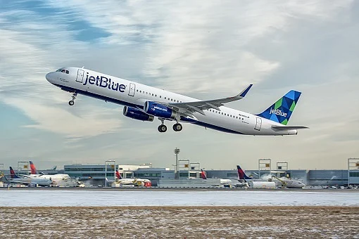 Turbulence leaves more than 20 injured on JetBlue flight