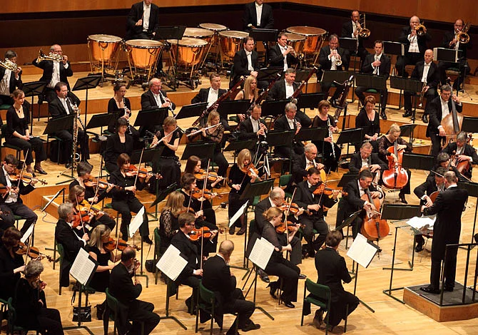 UAE launches National Orchestra; auditions now open for singers ...