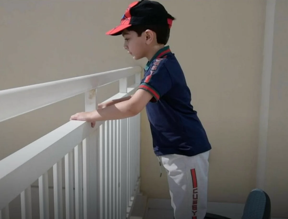 UAE: How to protect your child from falling off balcony; 5 safety tips ...