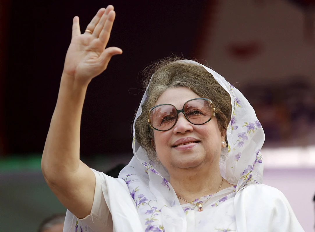 Bangladesh ex-PM and opposition leader Khaleda Zia freed, says party ...