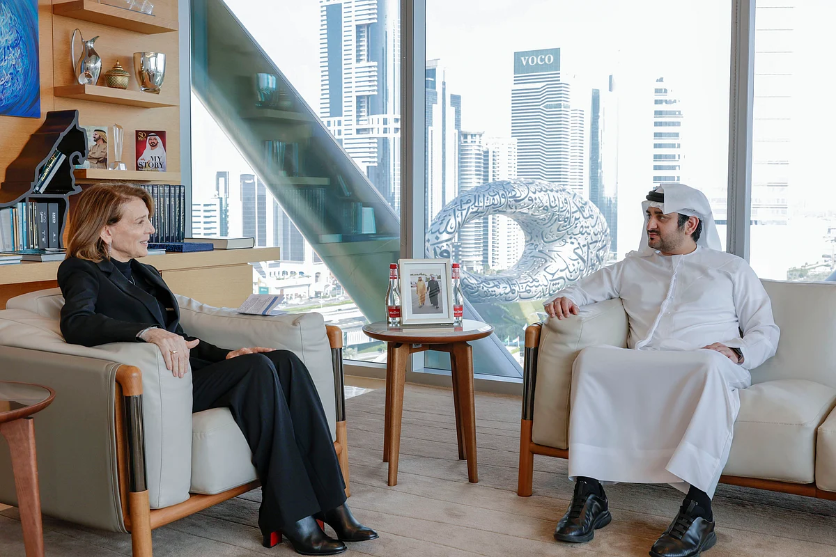 Maktoum bin Mohammed meets with Ruth Porat, President of Google ...
