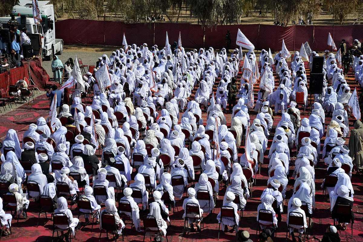Doctor? Engineer? As dreams fade, Afghan girls turn to madrasas