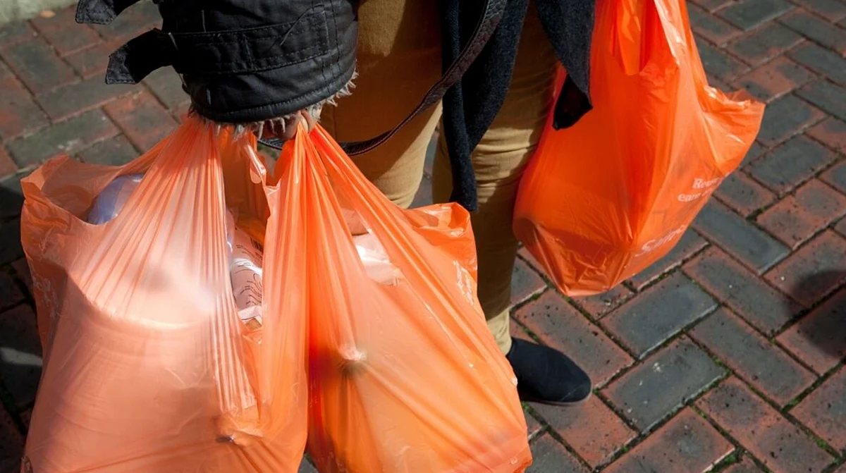 Sharjah warns residents against buying low-priced items from illegal ...