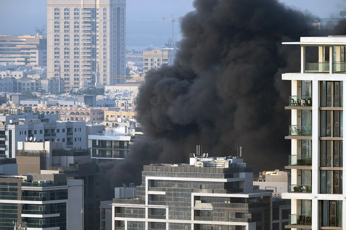 Look: Fuel tanker catches fire in Dubai's Satwa area; no injuries ...