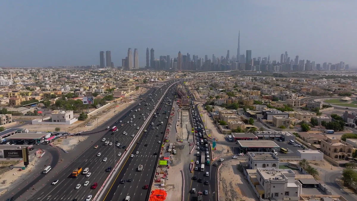 Dubai's Al Khail Road project is now complete: 5 new bridges, wider ...