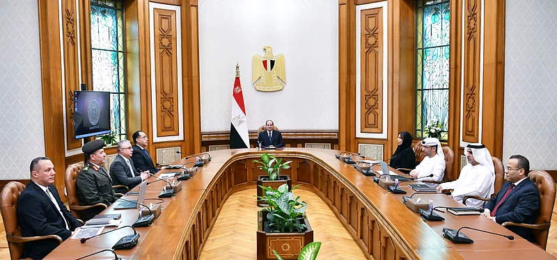Egyptian President El Sisi receives AD Ports Group CEO in Cairo