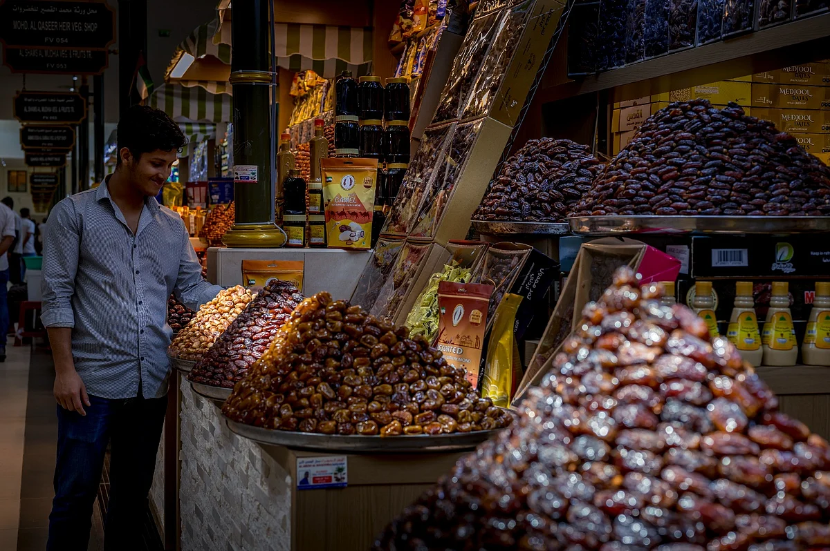 Explained: Cheapest, most expensive dates in UAE markets this Ramadan ...