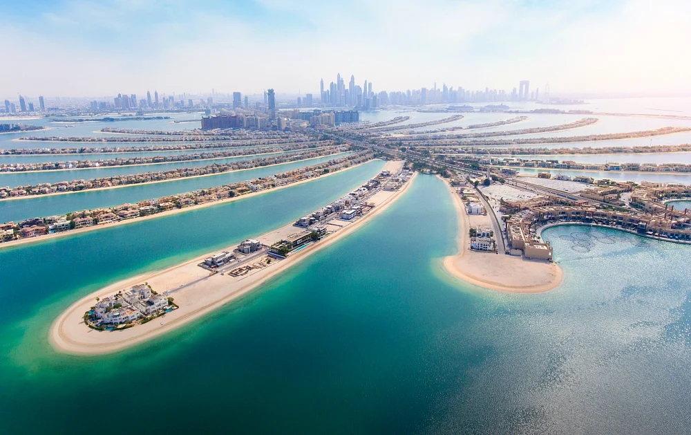 Billionaires Row On Dubai S Palm Jumeirah Where Super Mansions For