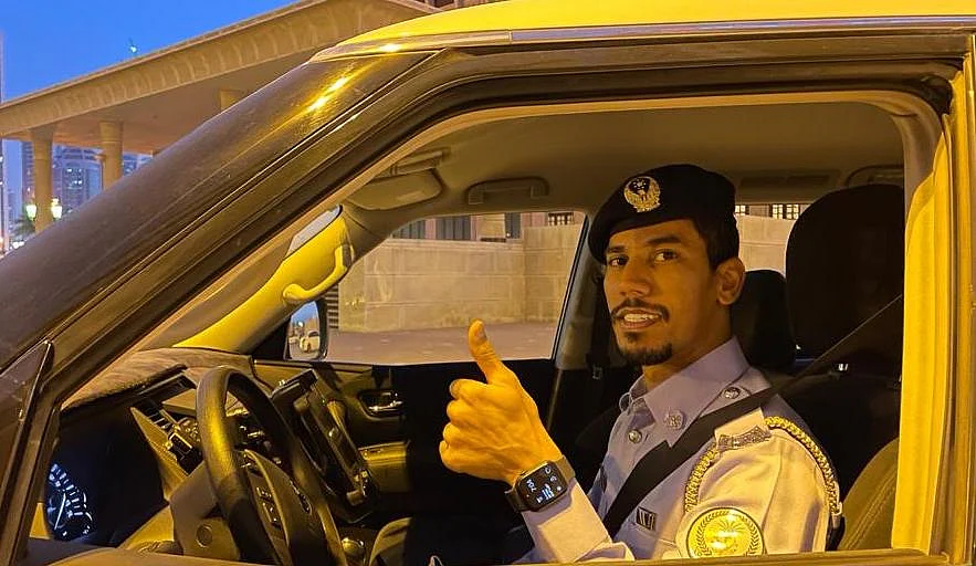 Ramadan 2021: This UAE policeman is on duty during Iftar | Khaleej Times