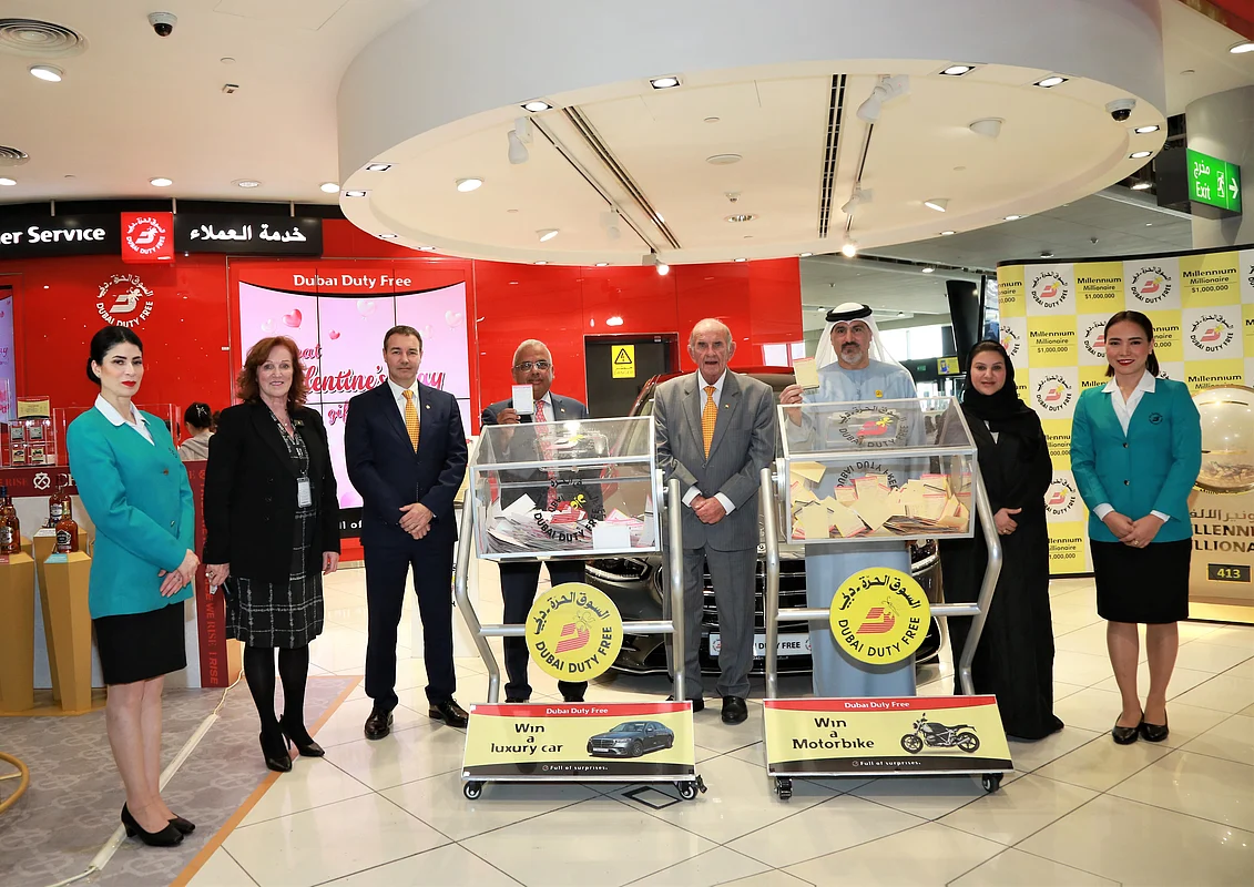 Dubai: Indian expat, who hit $1-million prize, wins again in Duty Free ...