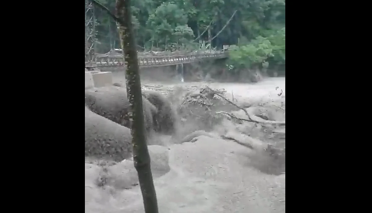 Video: At least 23 Indian soldiers missing due to flash flood in Sikkim | Khaleej Times
