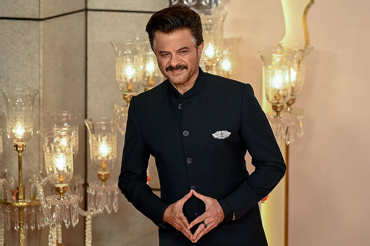 'He reminds me of a young Manmohan Desai': Anil Kapoor on Aryan Khan ...