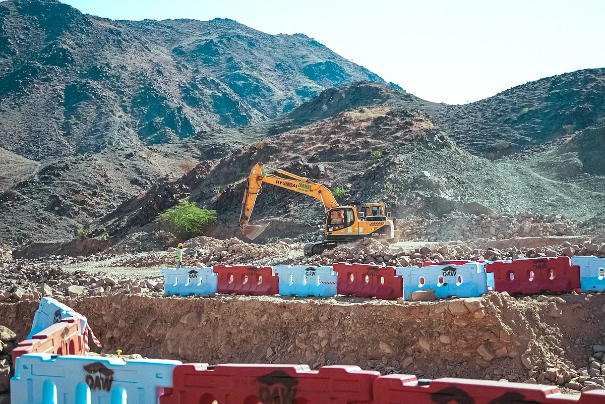 DAW Construction delivers key infrastructure works for Shurooq’s Nomad ...