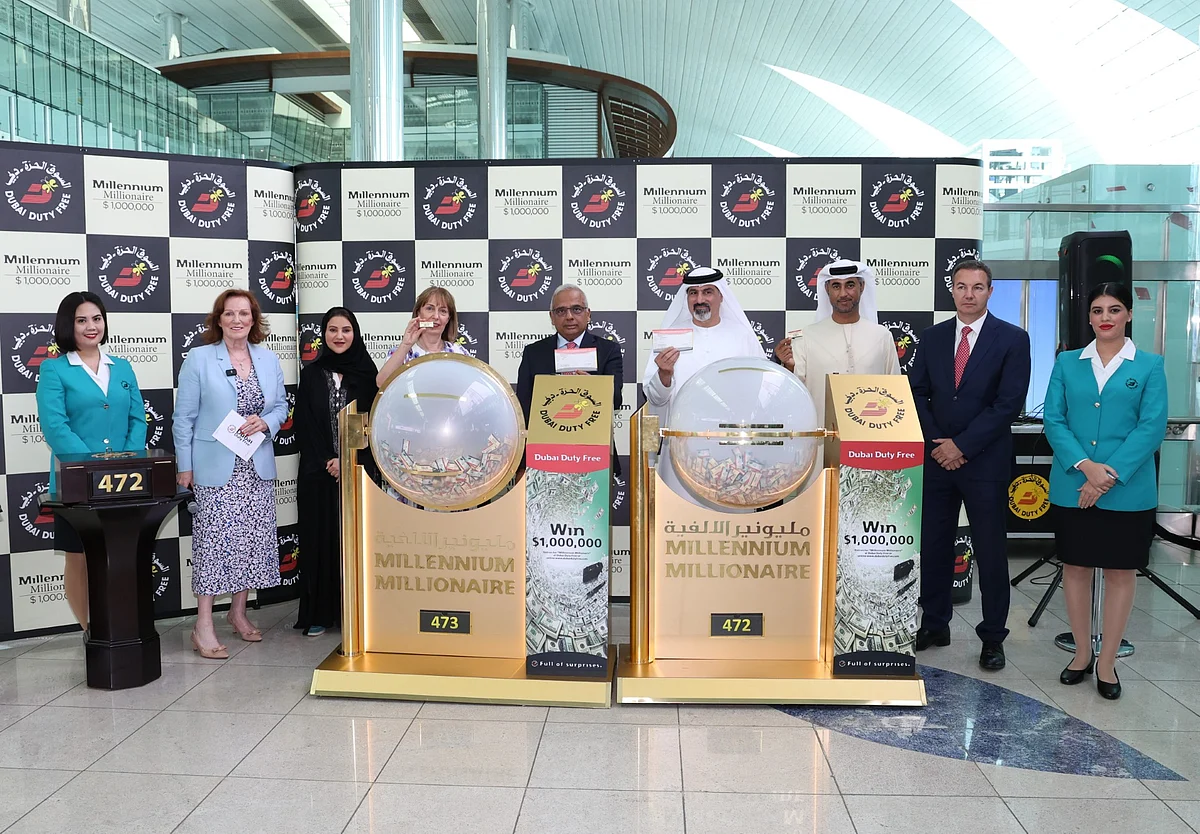 UAE: 2 groups of expats win $1 million each in Dubai Duty Free draw ...