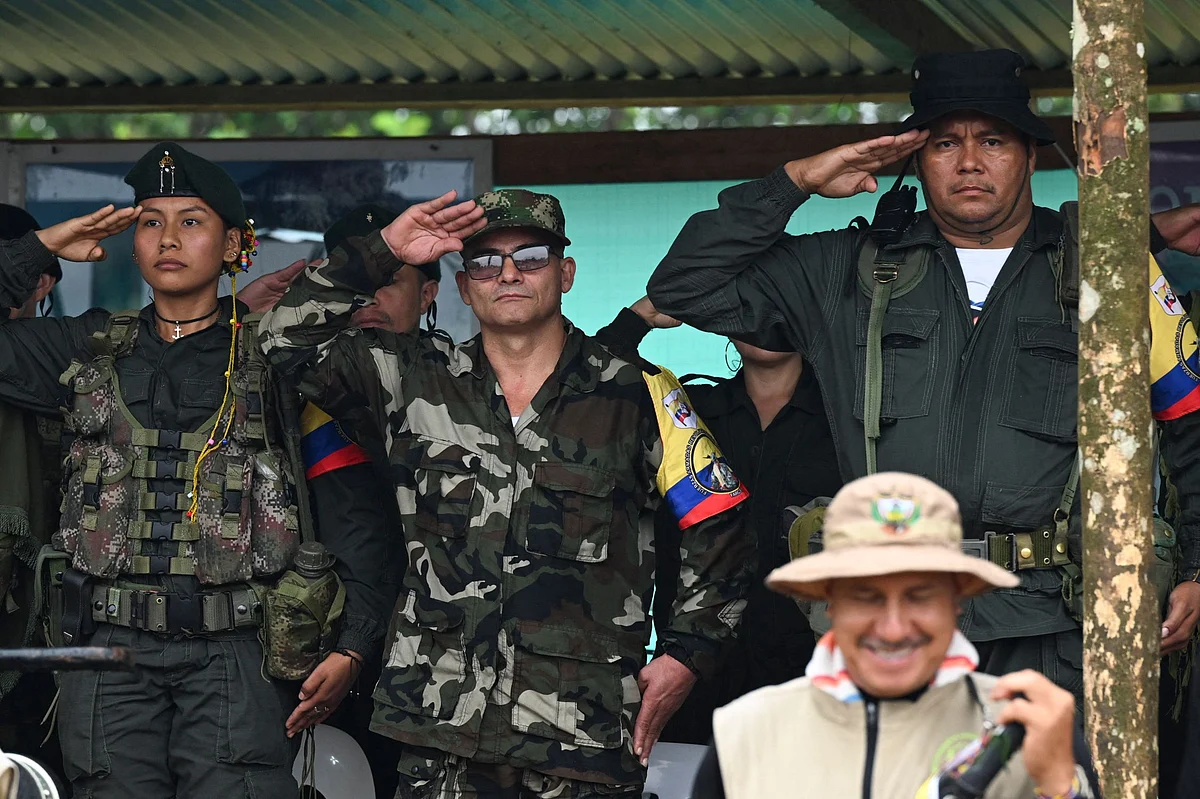Colombia's FARC dissidents say 'ready' for May peace talks | Khaleej Times