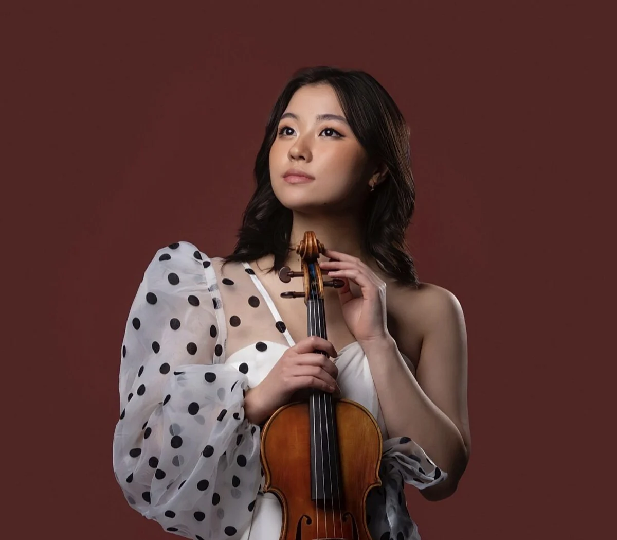 Japanese violinist to make Dubai debut