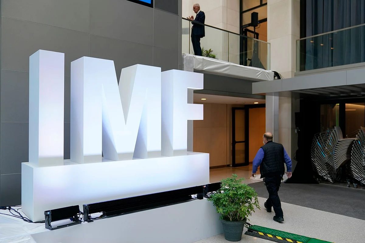 IMF cuts 2023 growth outlook amid colliding global shocks | Khaleej Times