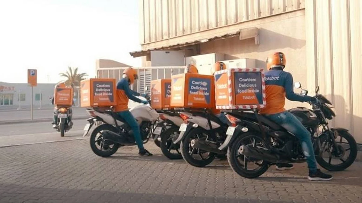 Viral UAE video: Talabat rider praised for removing concrete blocks ...