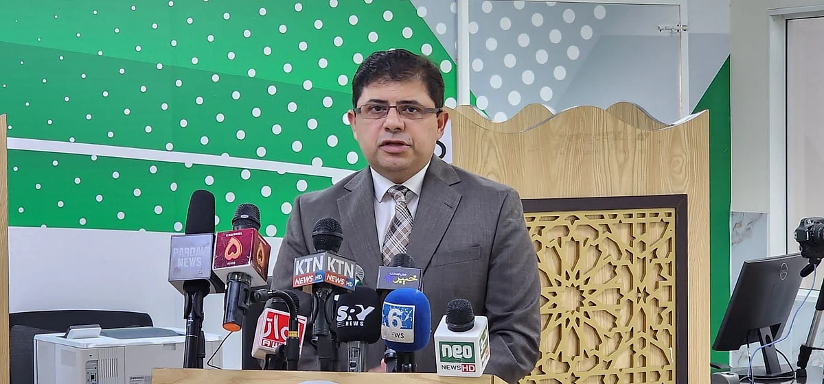 Dubai: Pakistan consulate to expand consular hall for passport, Nadra ...