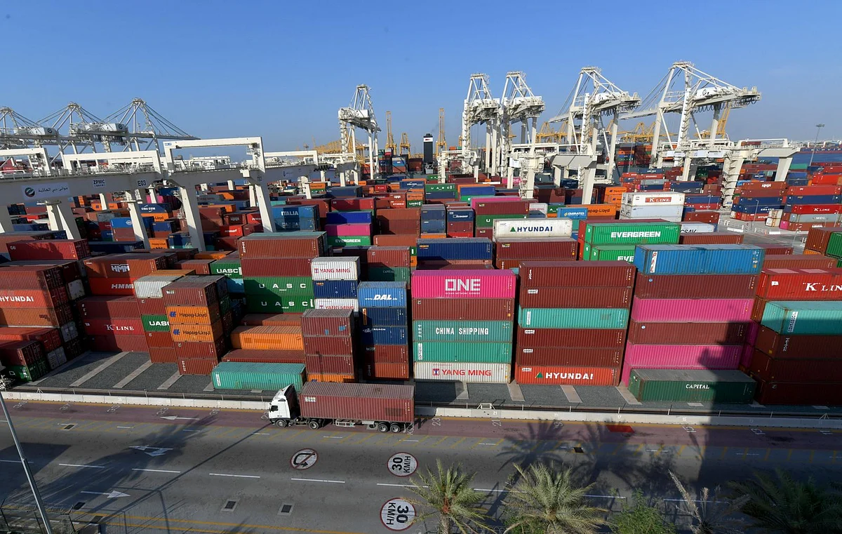 Digital drive to boost GCC logistics | Khaleej Times