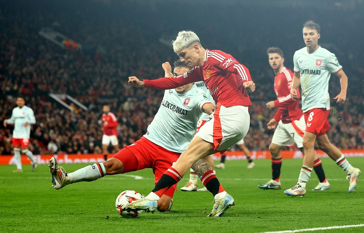 Man United boss Ten Hag rues drop in intensity after Twente draw ...