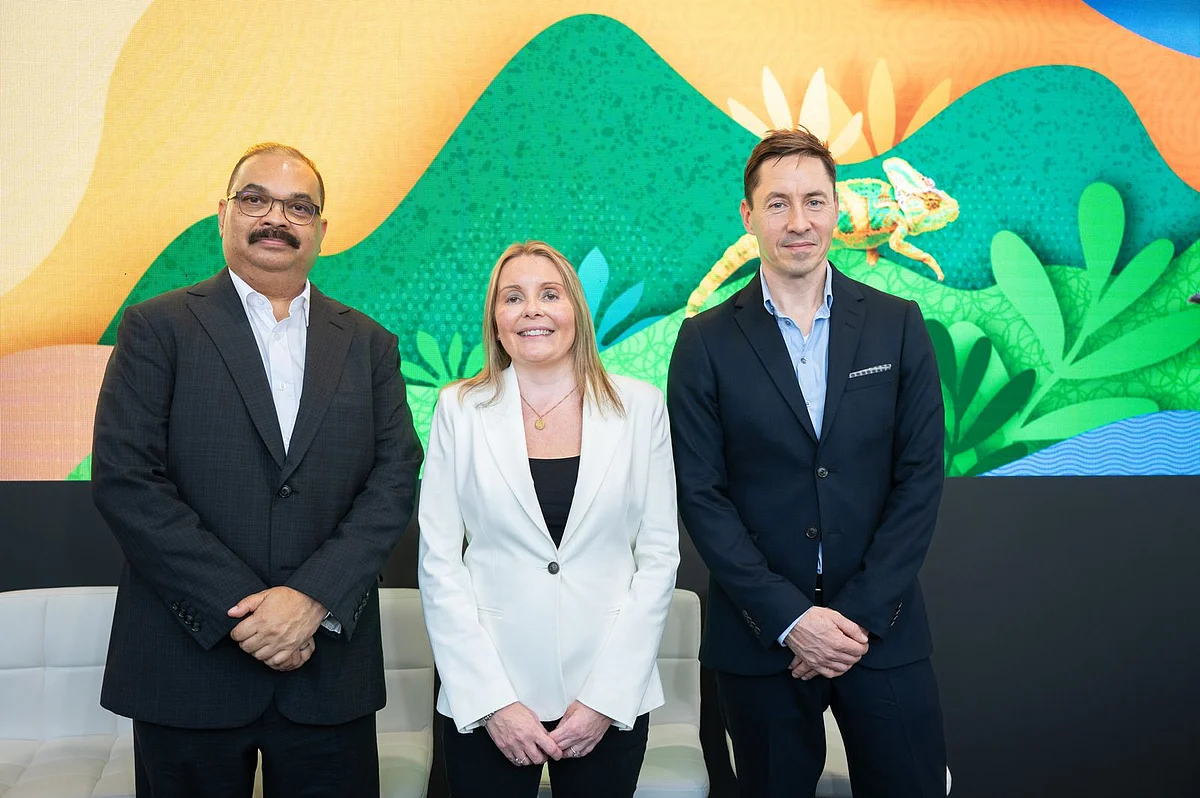 Sharaf DG, Microsoft join hands for green campaign | Khaleej Times