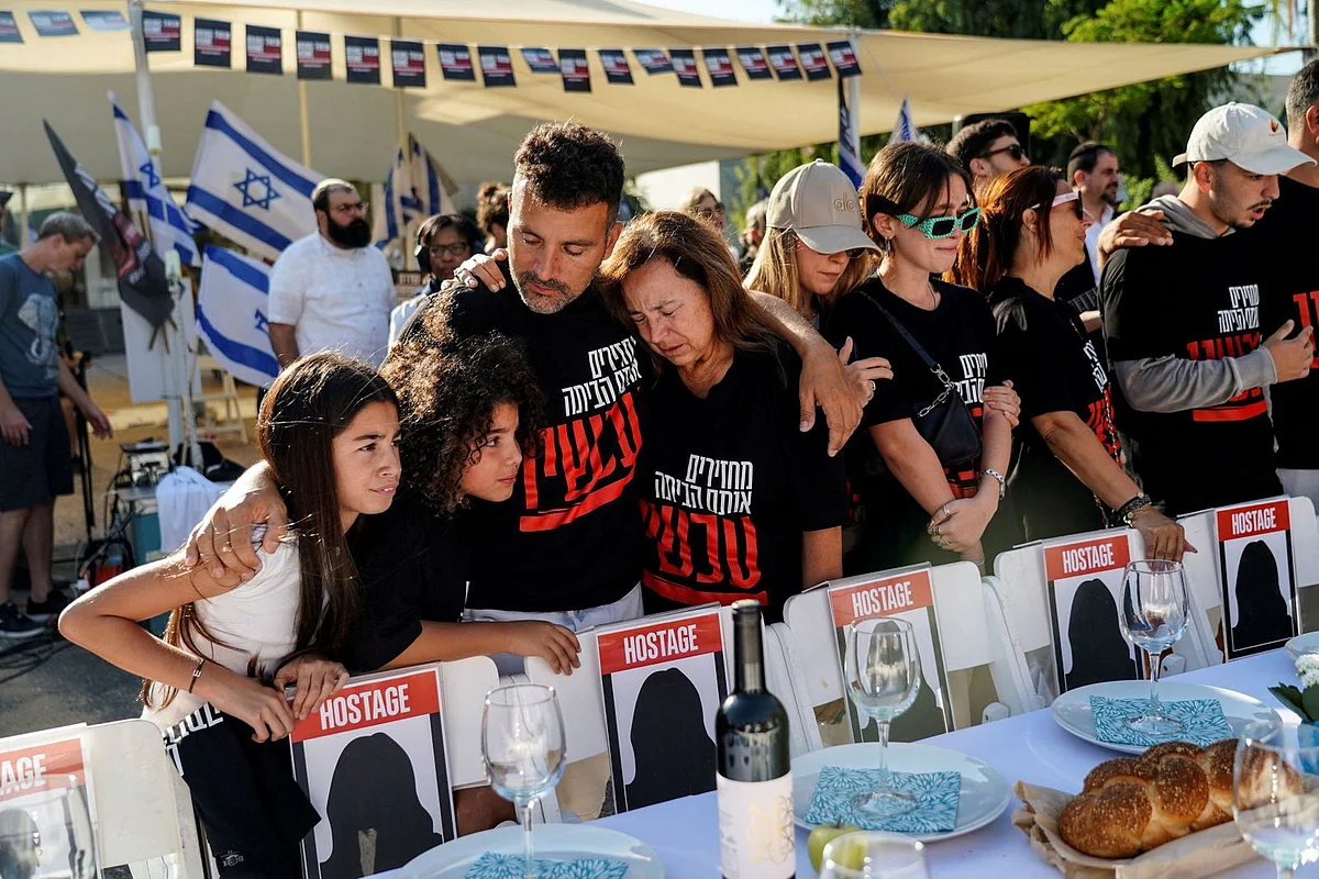 Israel-Palestine conflict: Hamas releases 2 US hostages | Khaleej Times