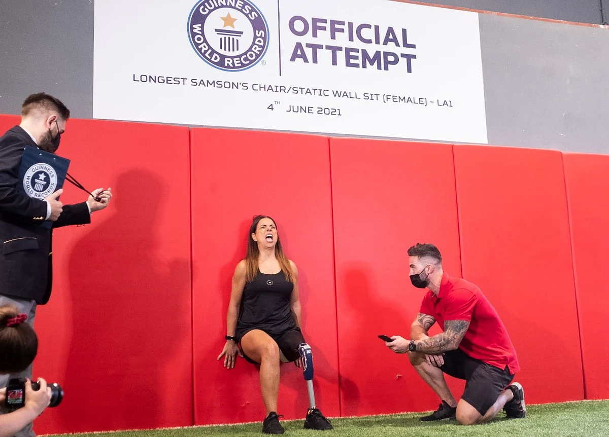 Dubai amputee breaks world record for longest wall sit | Khaleej Times