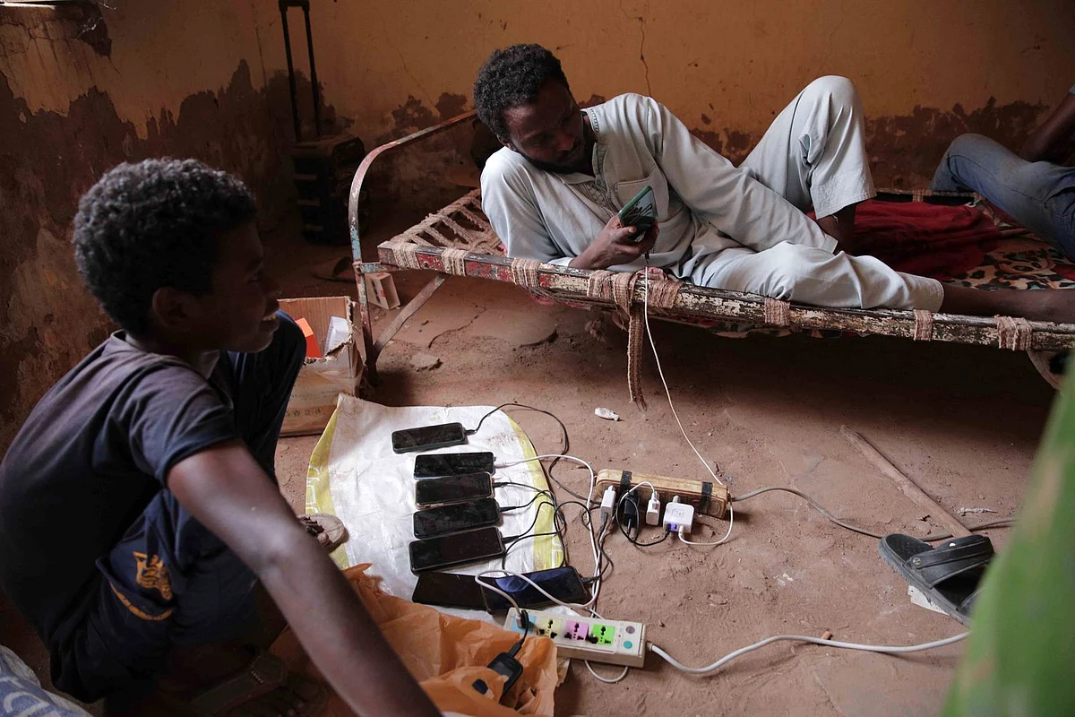 Rebel forces bring down telecom networks across Sudan | Khaleej Times