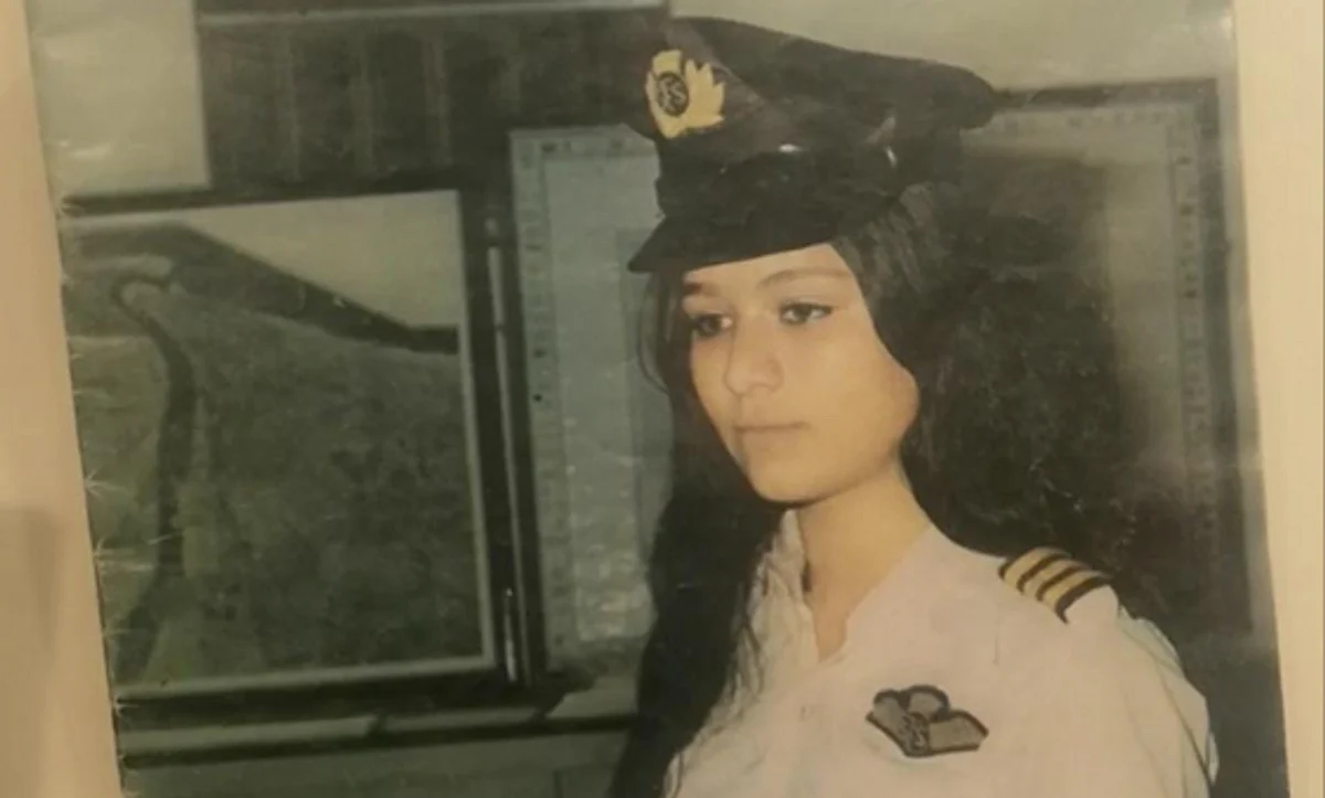 UAE: Meet the first Arab female pilot, youngest woman in the world to ...