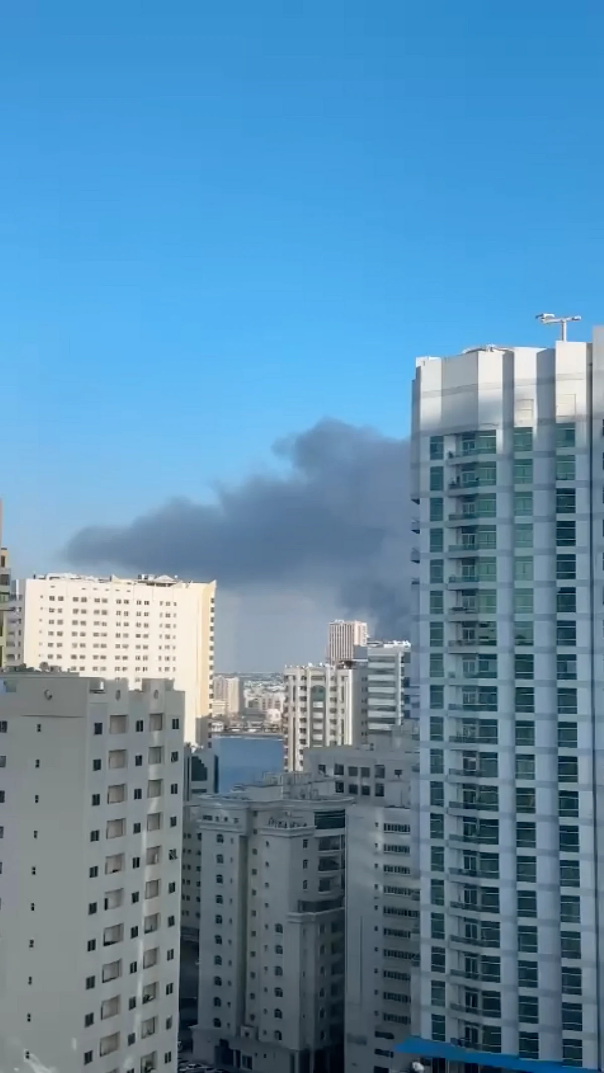 UAE: Fire breaks out in Sharjah warehouse, brought under control ...