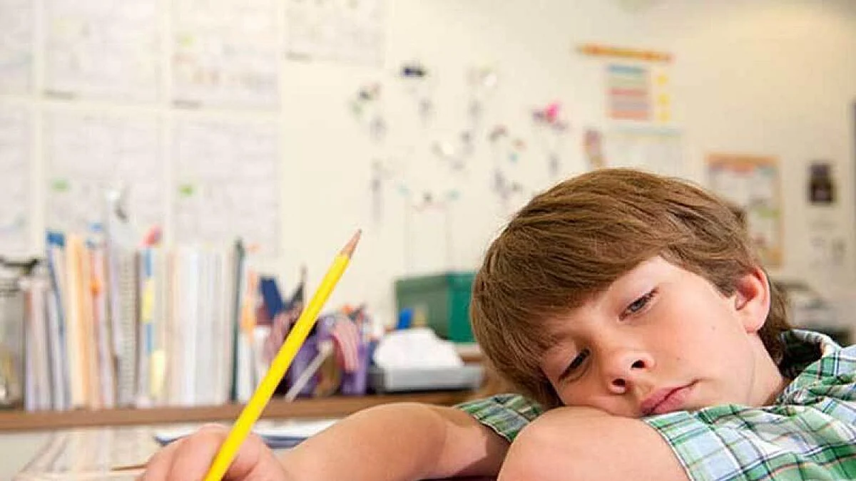 UAE: Children still staying up late? Doctors urge parents to help kids ...